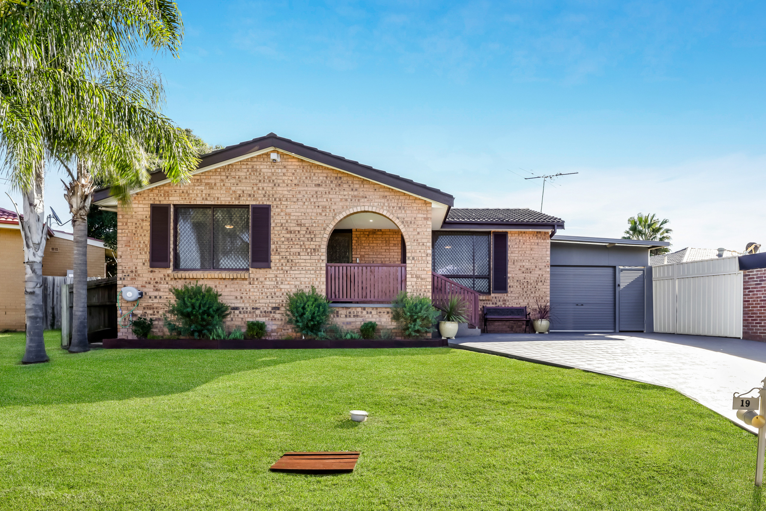 19 Wordsworth Street, WETHERILL PARK NSW 2164 – Blaze Real Estate