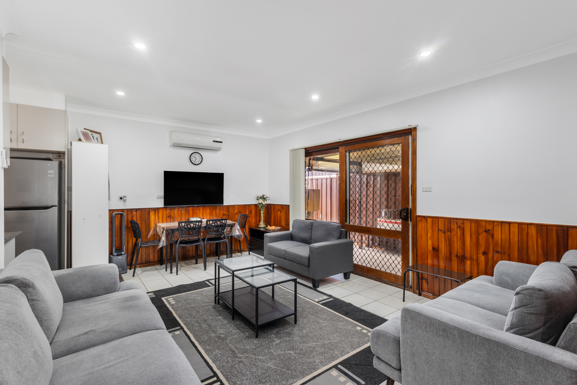 25 Hillier Street, EDENSOR PARK NSW 2176 – Blaze Real Estate